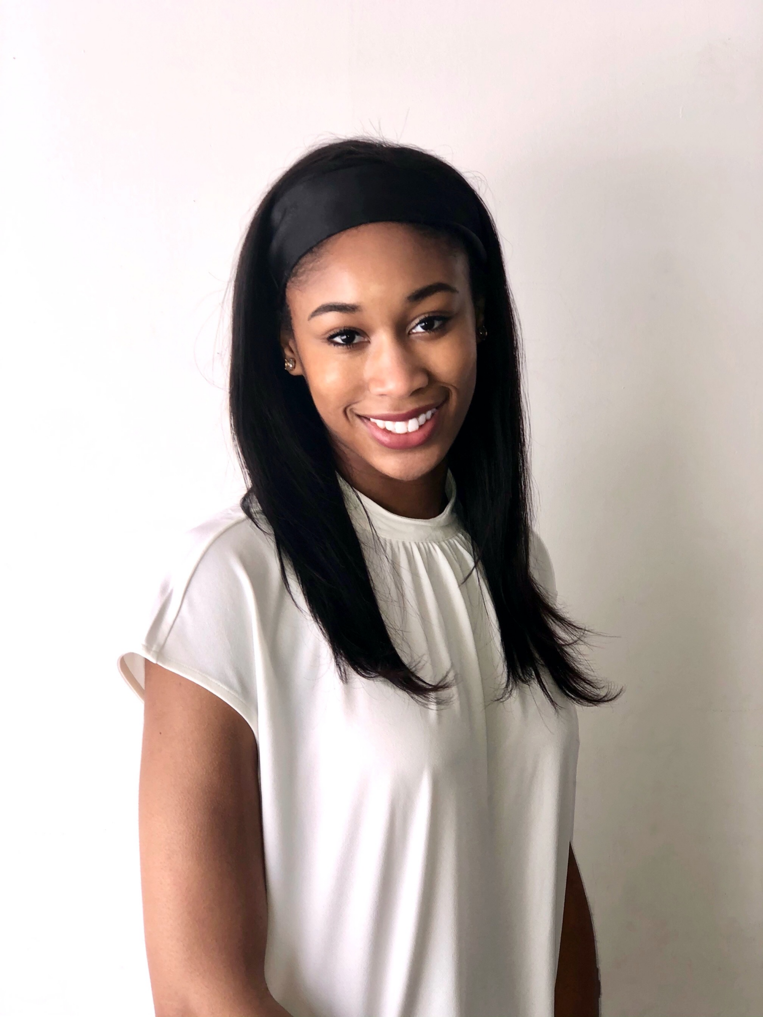 Meet the Foundation Scholars (2023-2024) - Alpha Phi Foundation